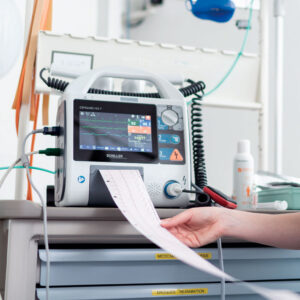 Monitor / desfibrilador DEFIGARD HD-7 - SCHILLER